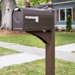 Do Mailboxes Have To Be Breakaway? (Explained) – HouseKeen.com