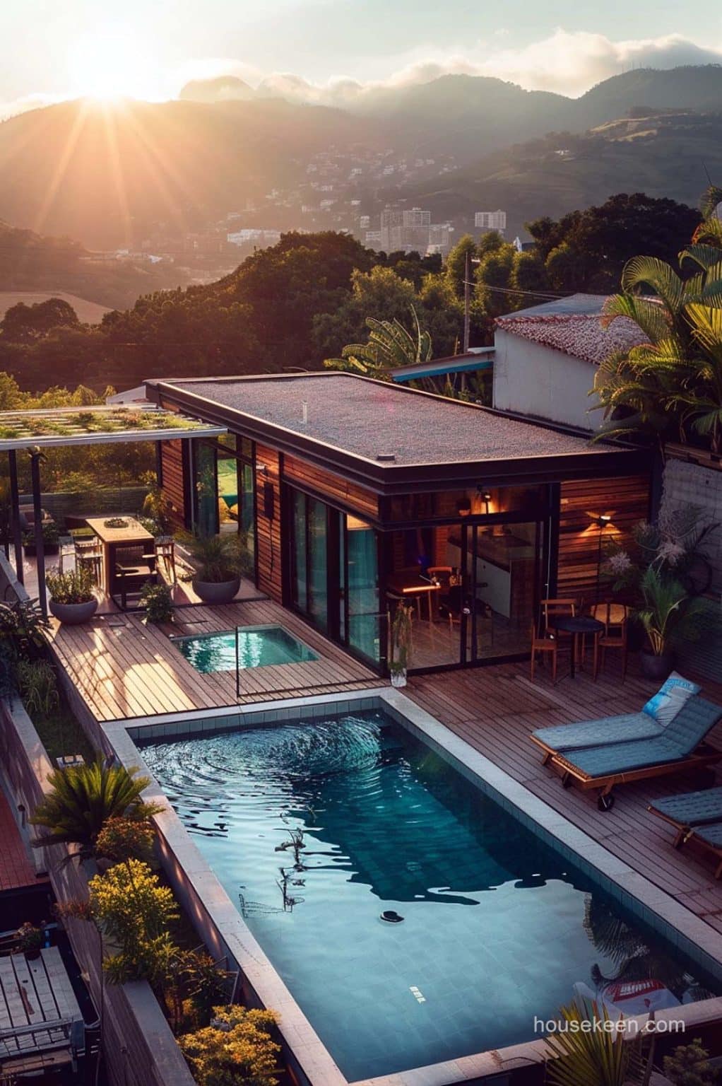 61 Tiny Houses With Small Swimming Pools (Image Series)
