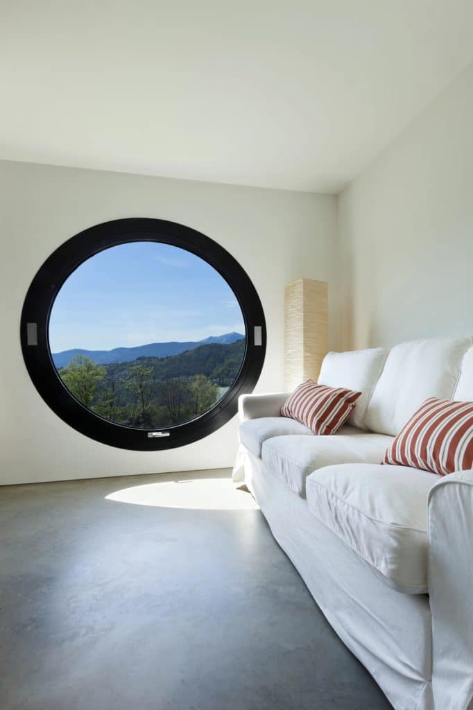 5 House Concepts With Round Windows (Picture Gallery)
