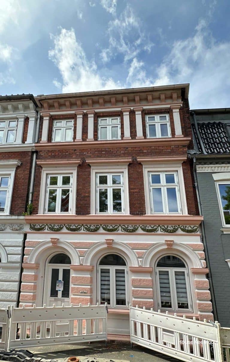 6 Pink Houses That Are The Cutest (Image Series)