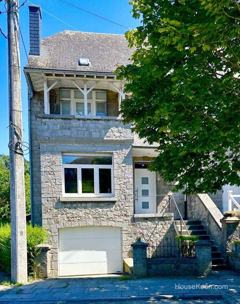 15 Belgian-Style Brick Houses & Homes (Image Series)